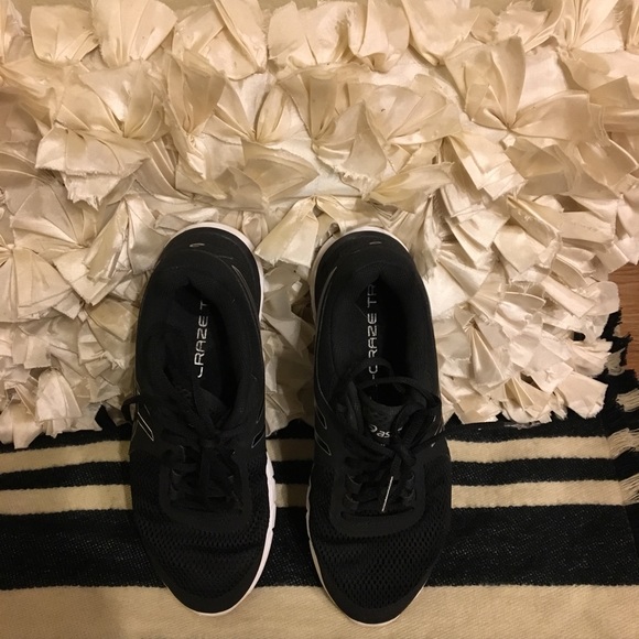 Shoes | Fluidaxis Tennis Shoes | Poshmark